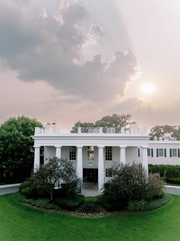 COUNTRY CLUB WEDDING | The Creative Planners